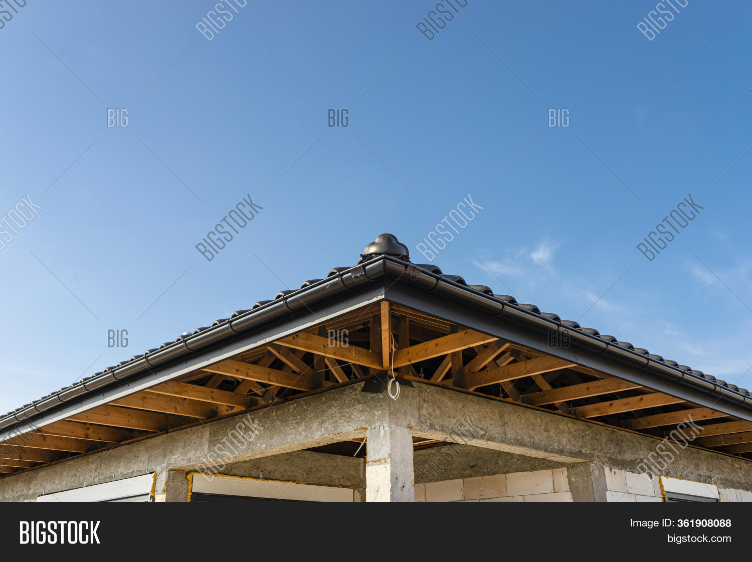 Roof Single-family Image & Photo (Free Trial) | Bigstock