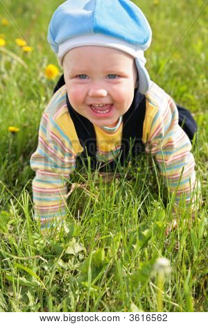 Baby Creep On Grass Image & Photo (Free Trial) | Bigstock