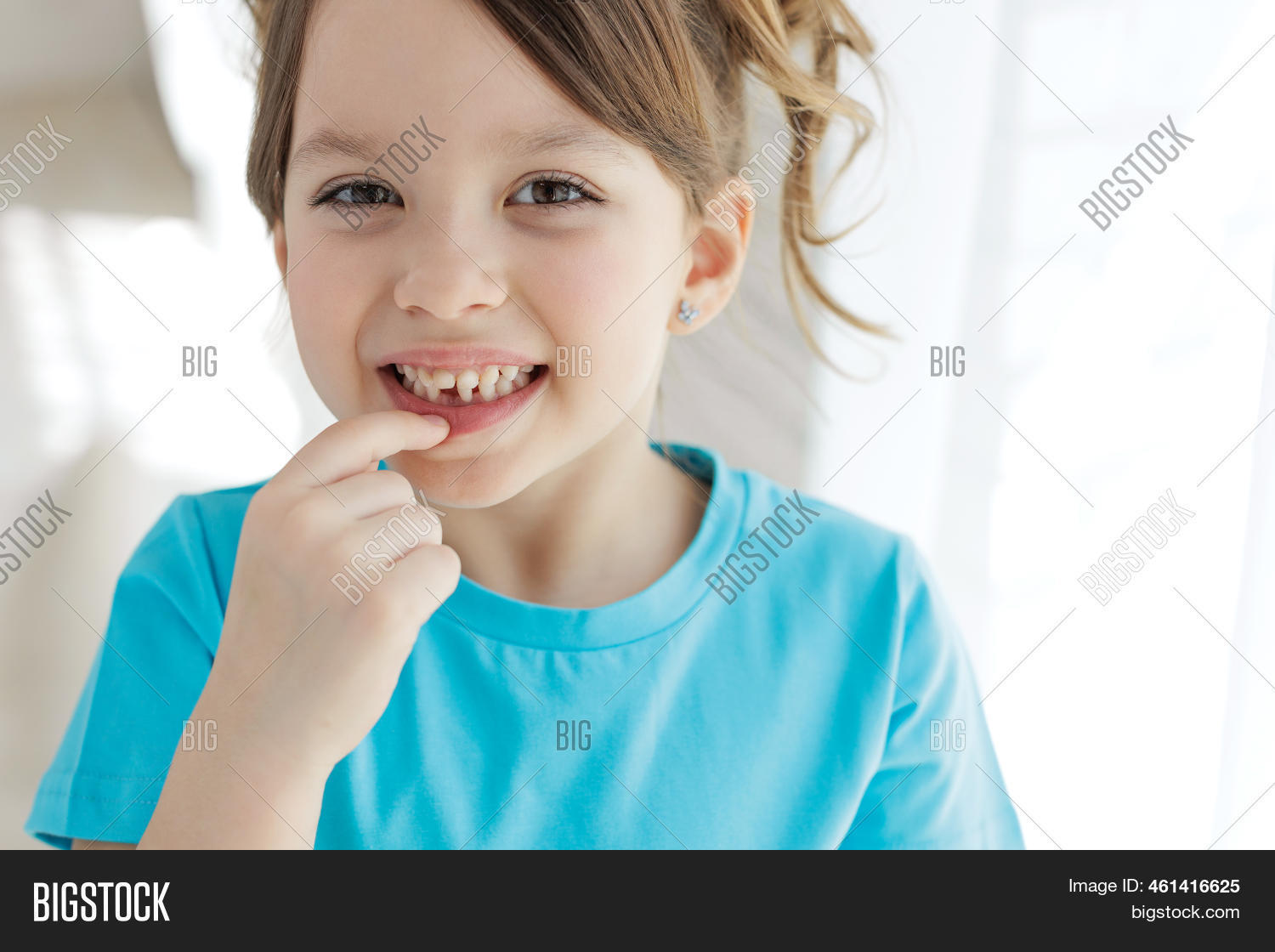 Child Has Lost Tooth. Image & Photo (Free Trial) | Bigstock