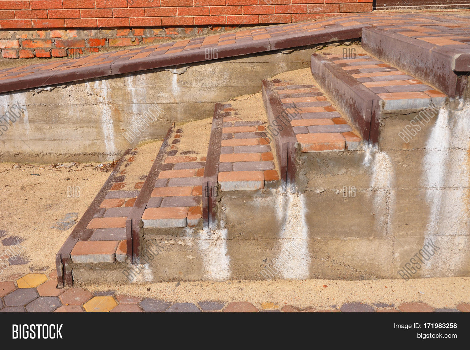 Building Ramp Image & Photo (Free Trial) | Bigstock