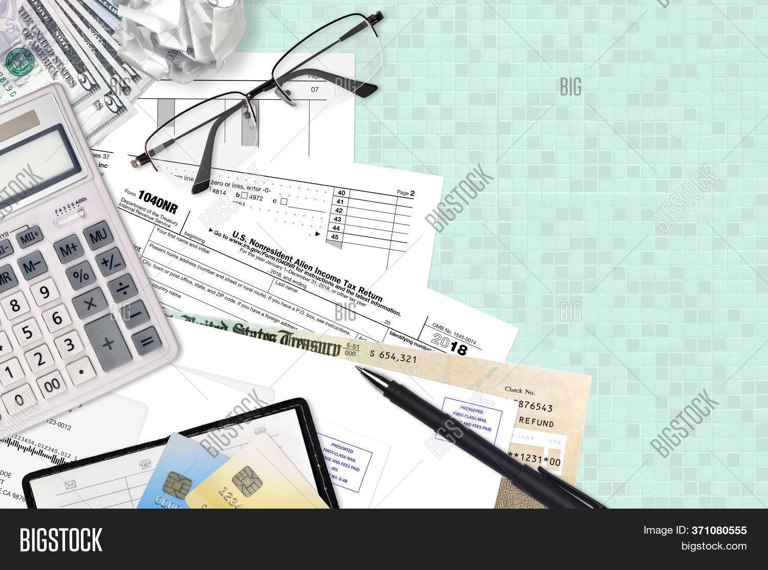 Irs Form 1040nr Image & Photo (Free Trial) | Bigstock