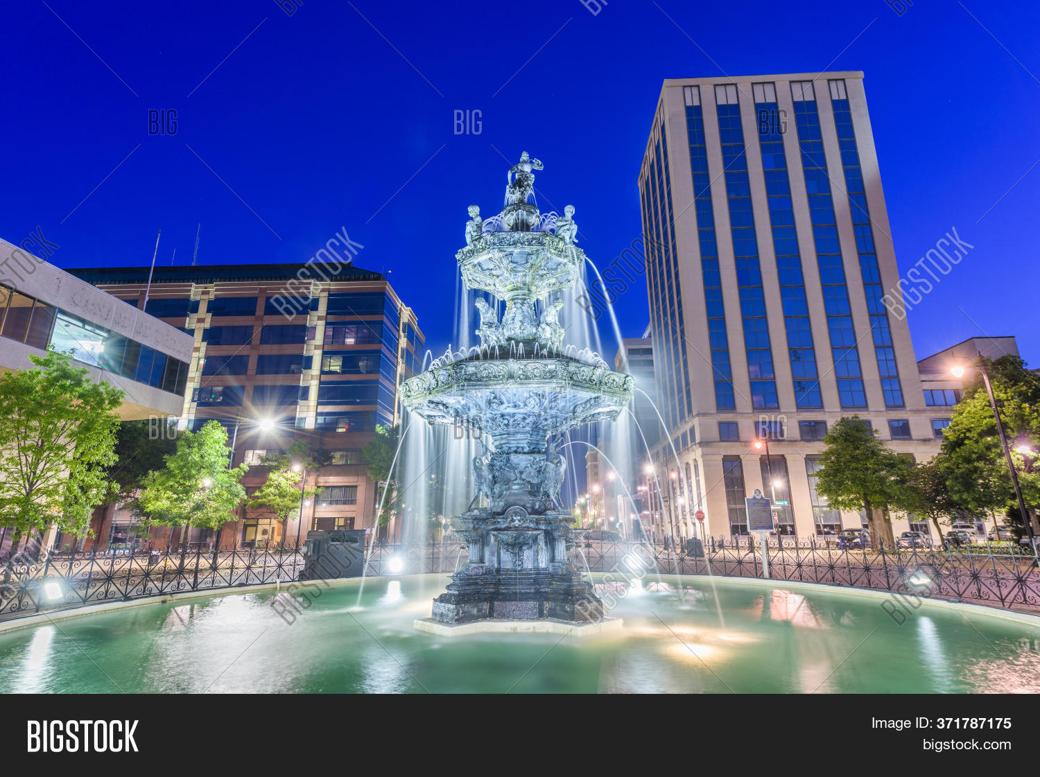 Montgomery, Alabama, Image & Photo (Free Trial) | Bigstock