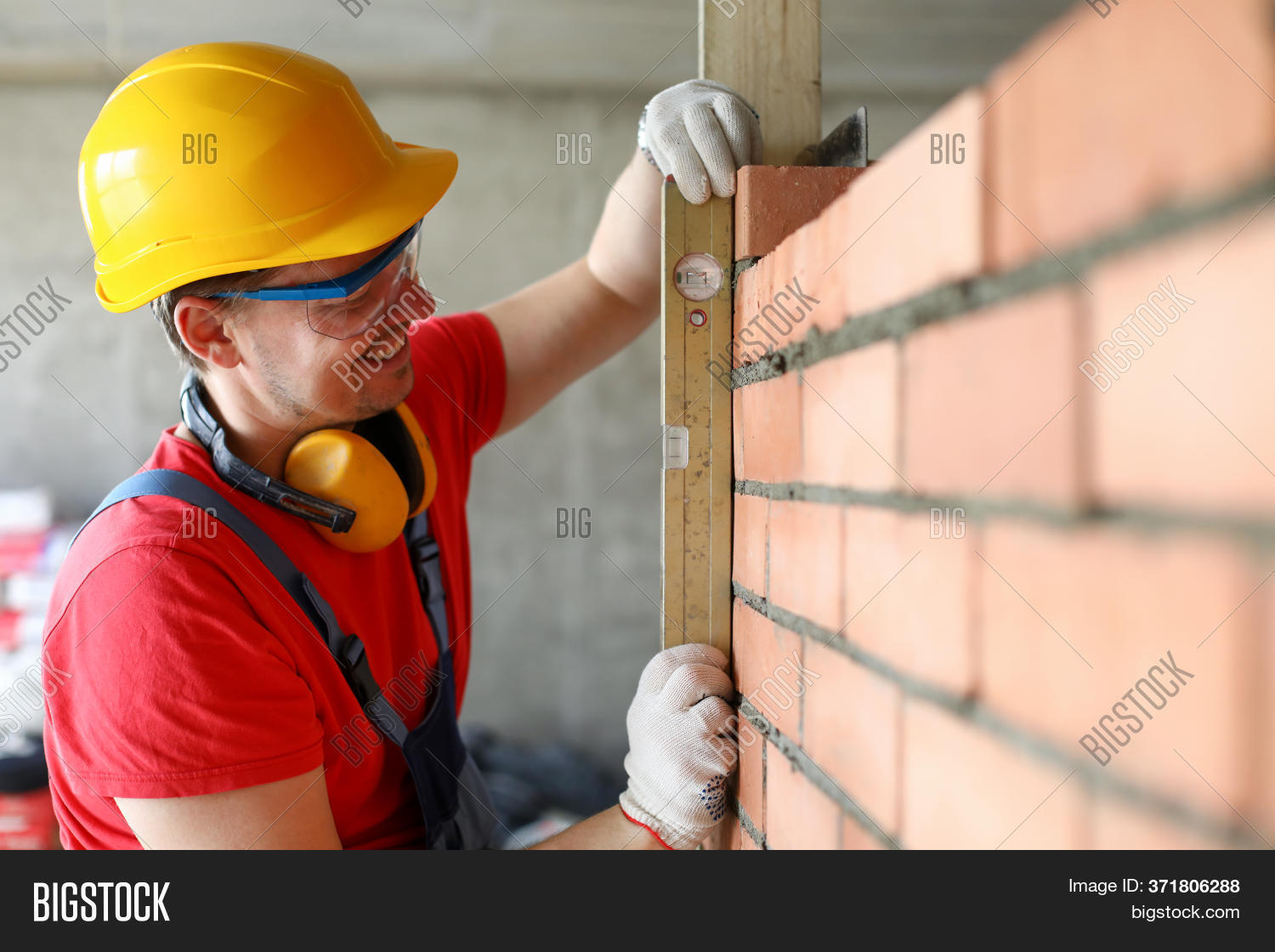 Close- Bricklayer Image & Photo (Free Trial) | Bigstock