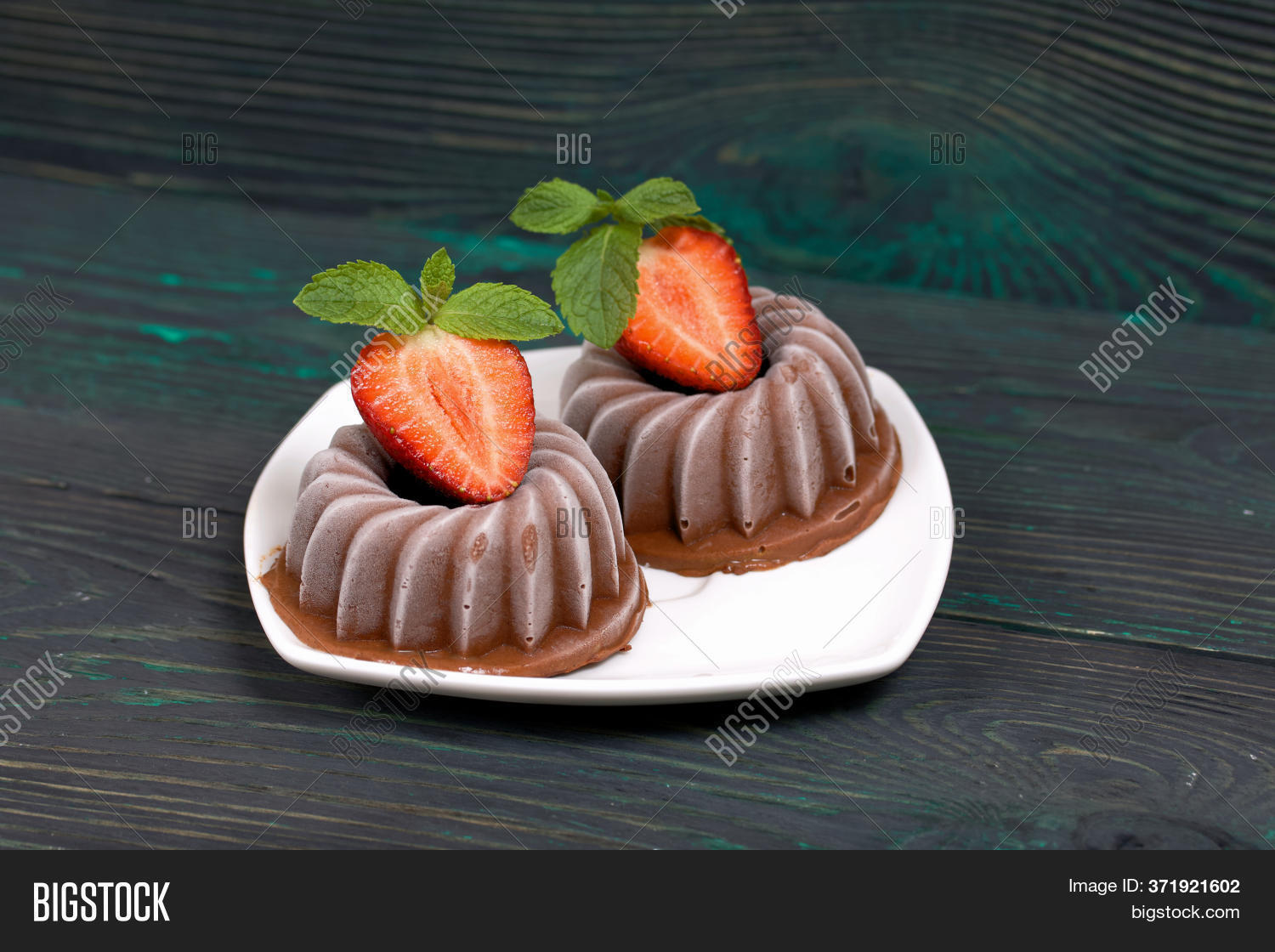 Chocolate Fudge Image & Photo (Free Trial) | Bigstock