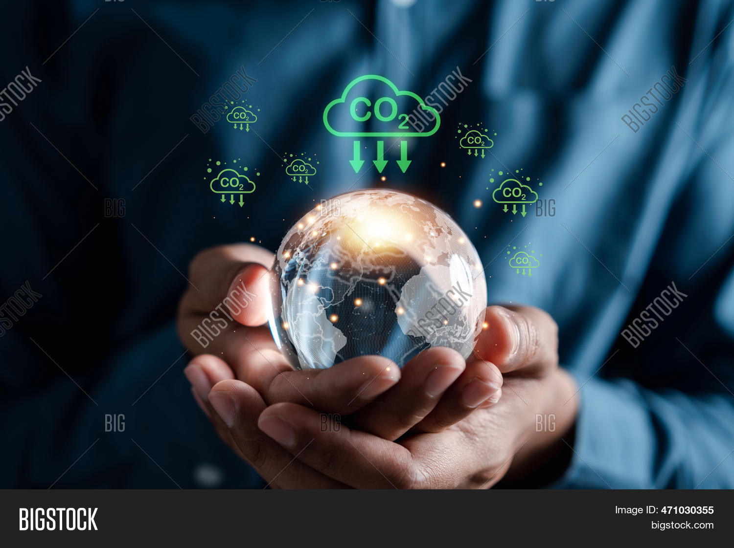 Co2 Reducing Icon On Image & Photo (Free Trial) | Bigstock