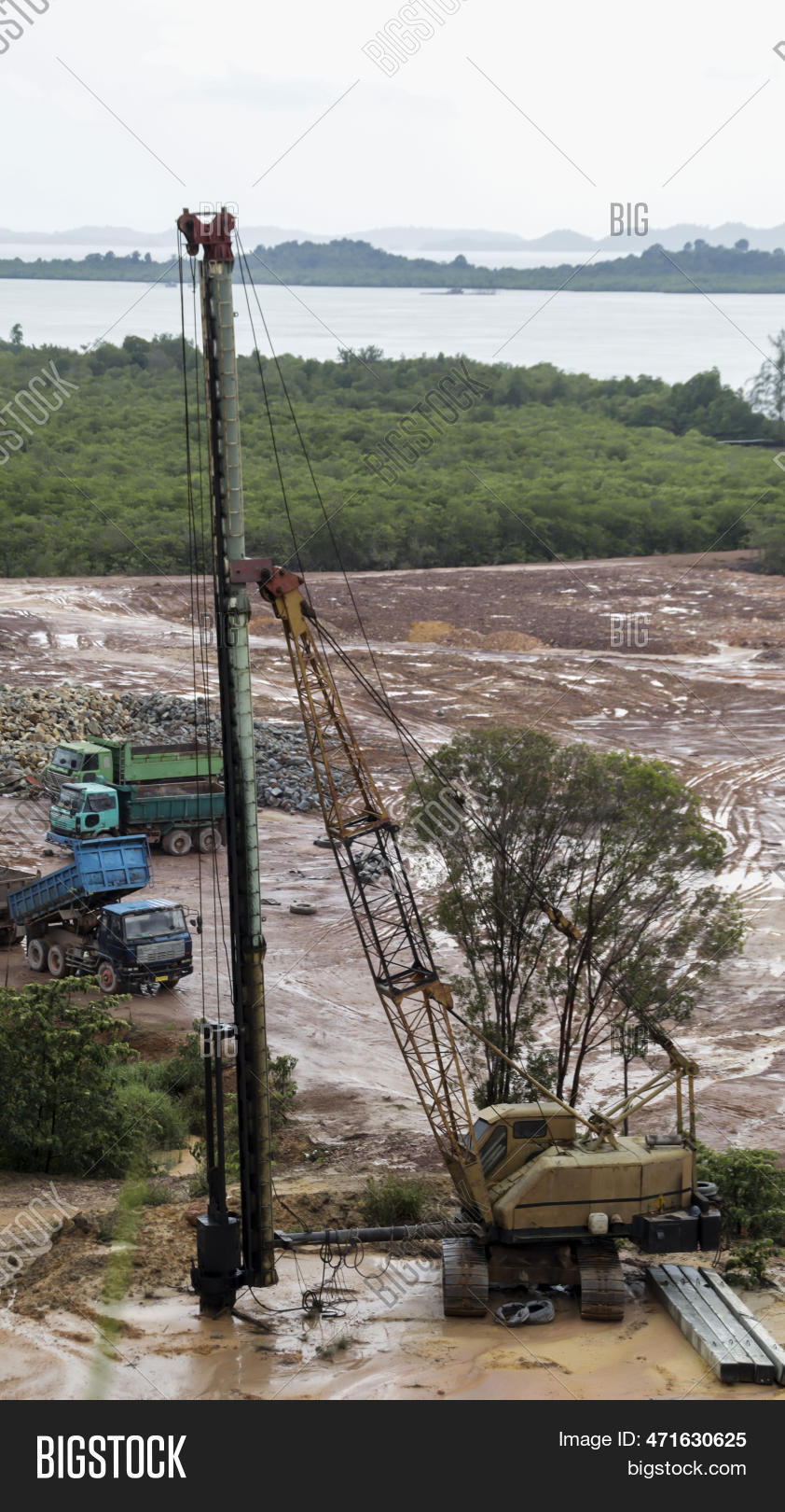 Piling Rig Fixed Image & Photo (Free Trial) | Bigstock
