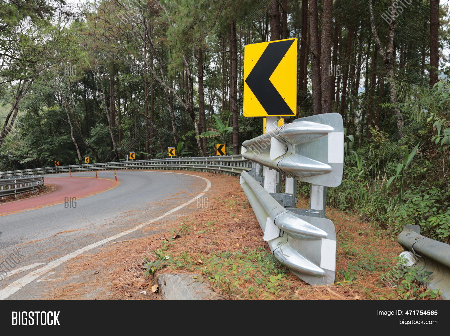 Guard Rail On Curve. Image & Photo (Free Trial) | Bigstock