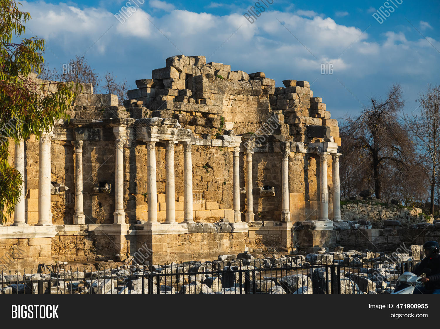 Antique Ruined City Image & Photo (Free Trial) | Bigstock