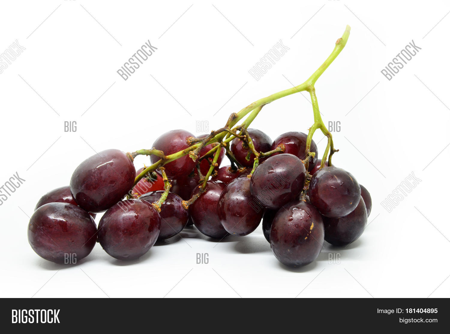 Fresh Red Grapes Image & Photo (Free Trial) | Bigstock