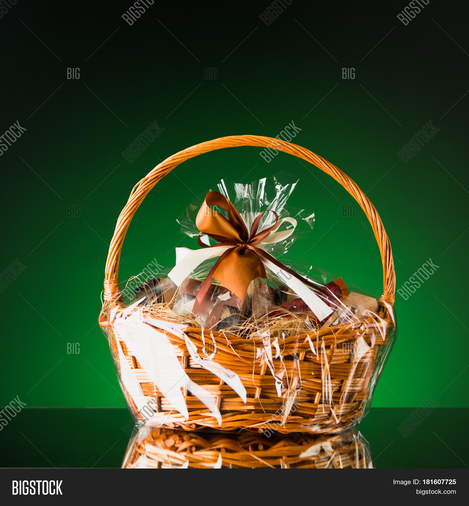 Gift Basket On Green Image & Photo (Free Trial) | Bigstock