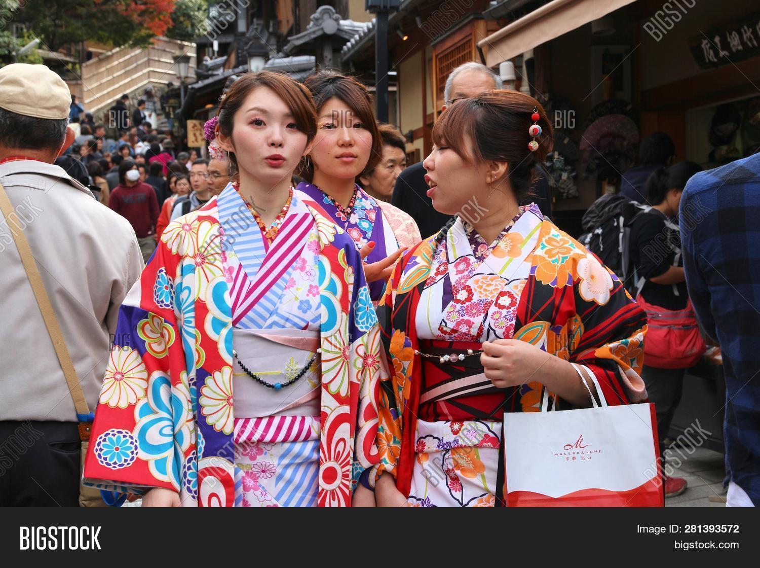 Kyoto, Japan - Image & Photo (Free Trial) | Bigstock
