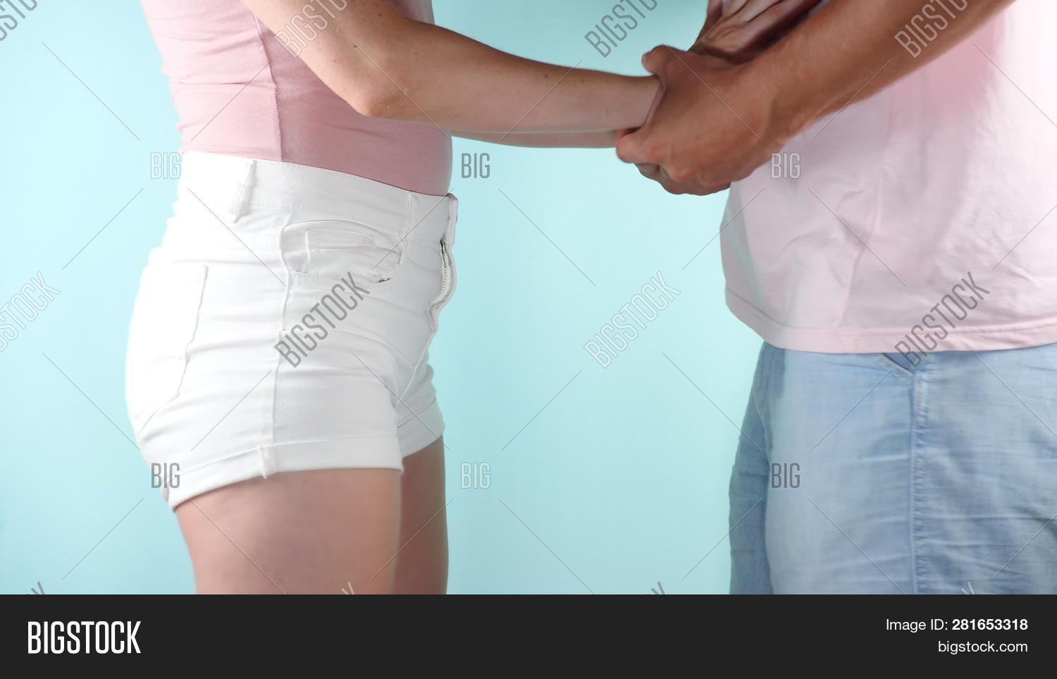 Close . Hips. 图片和照片（免费试用） | Bigstock