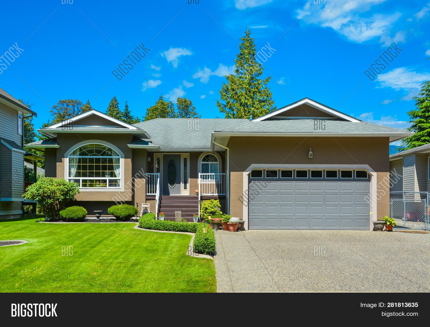 Suburban Family House Image & Photo (Free Trial) | Bigstock