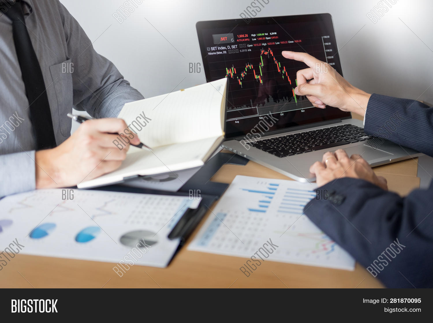 Businessmen Talking Image & Photo (Free Trial) | Bigstock