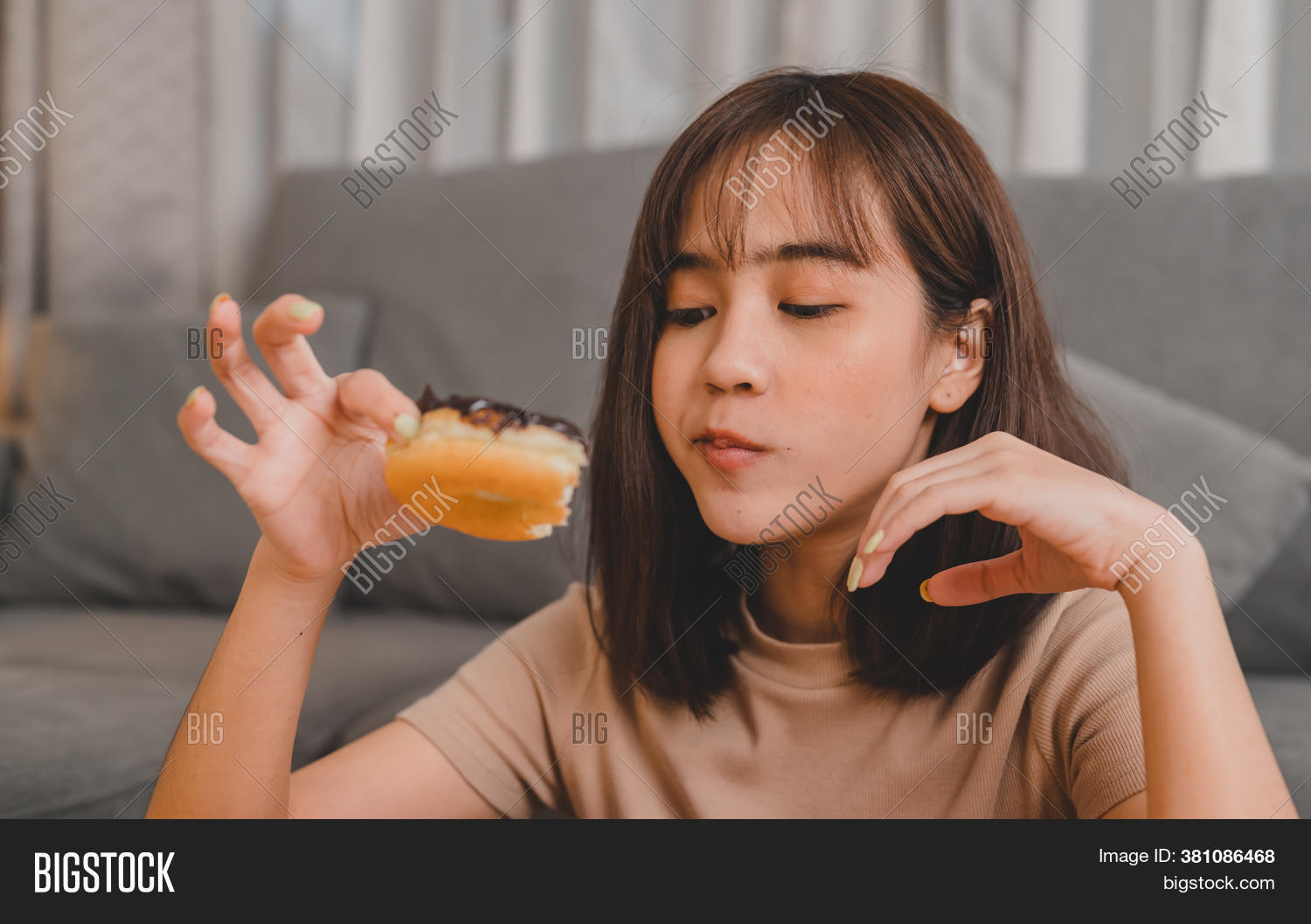 Eating Donut When Image & Photo (Free Trial) | Bigstock