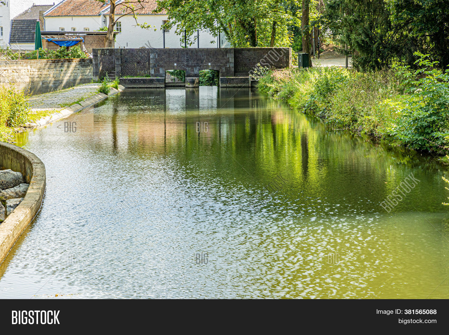 Weir Stone Wall Two Image & Photo (Free Trial) | Bigstock