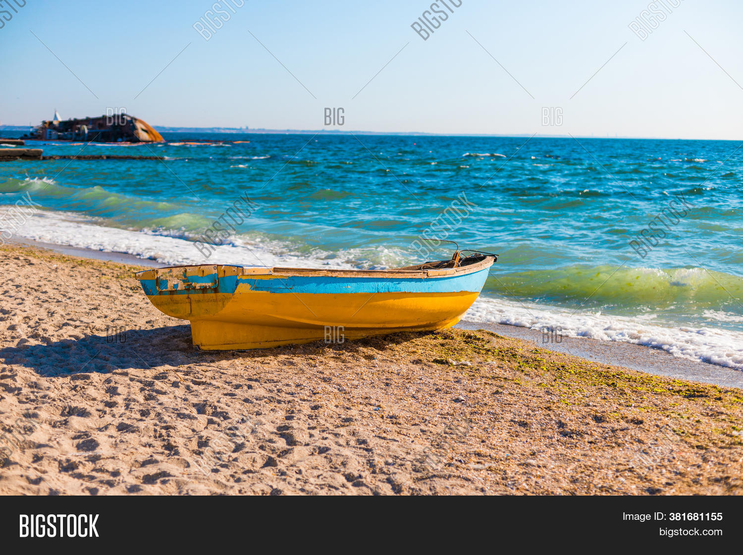 Beautiful Seascape Image & Photo (Free Trial) | Bigstock
