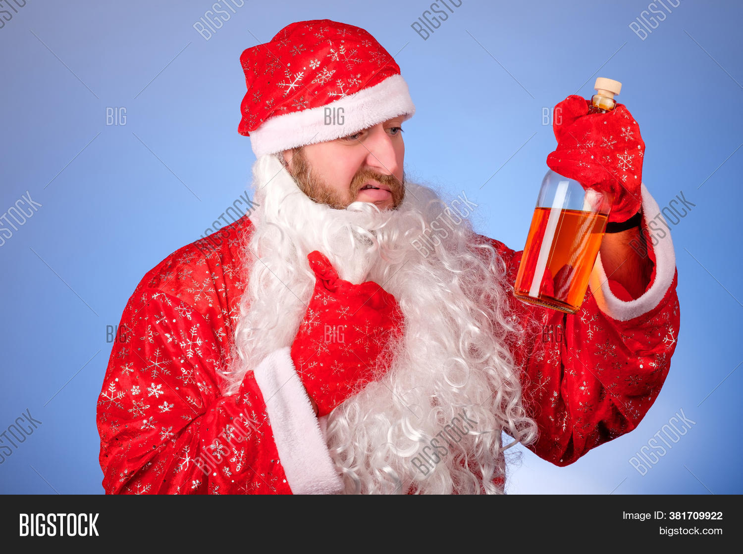 Man Santa Claus Suit Image & Photo (Free Trial) | Bigstock