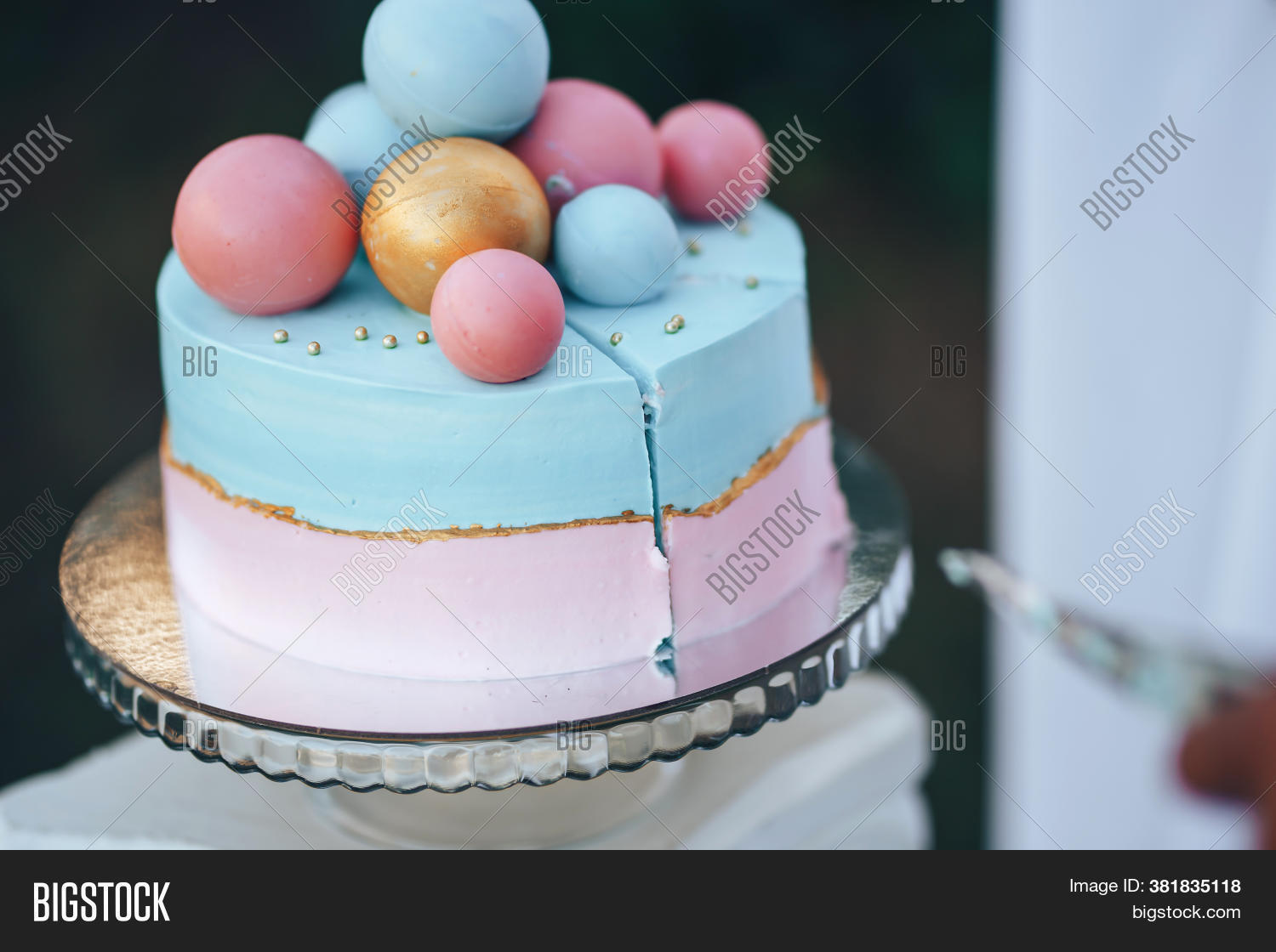 Two-tier Cake Two-tone Image & Photo (Free Trial) | Bigstock