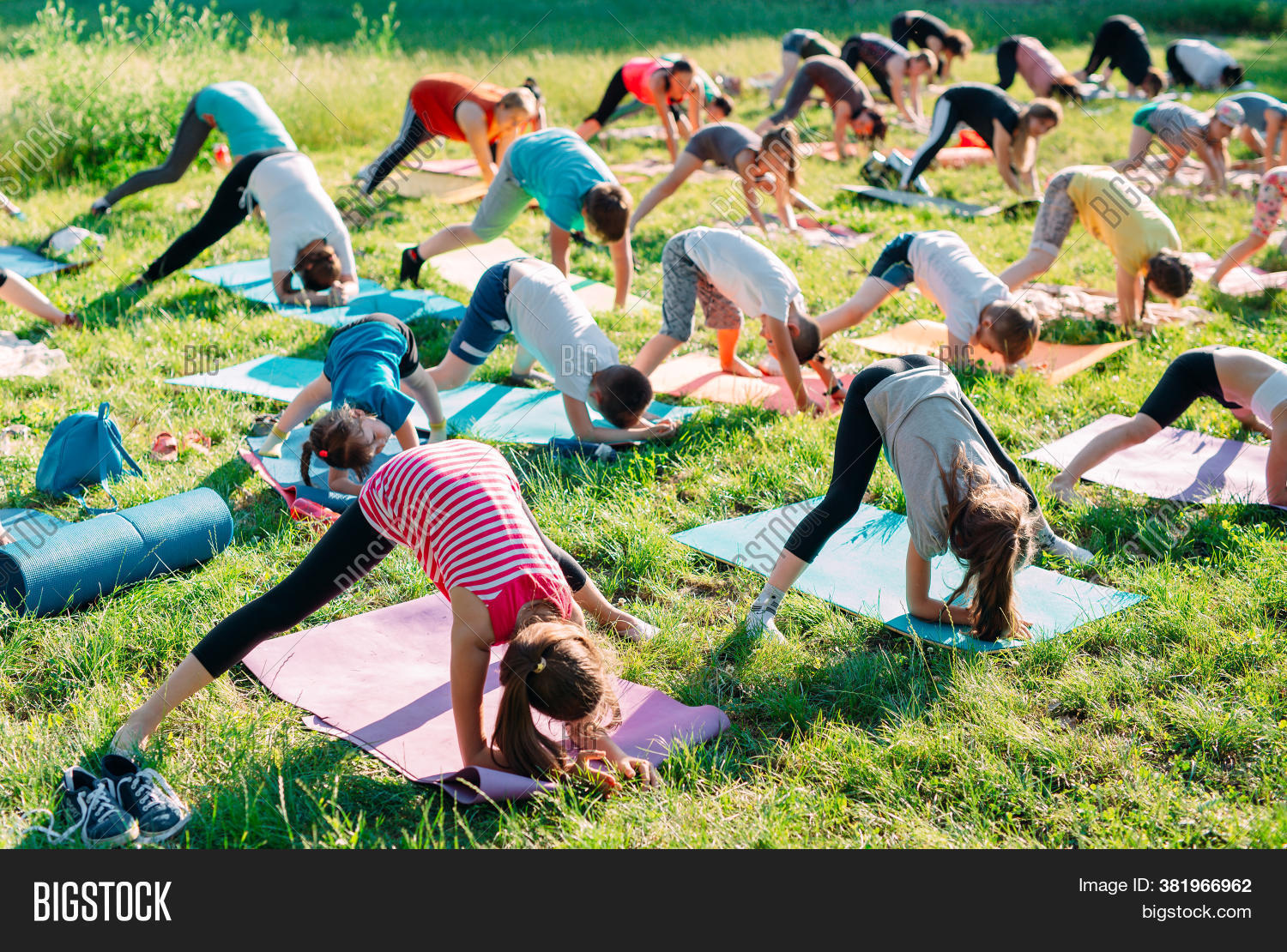 Yoga Classes Outside Image & Photo (Free Trial) | Bigstock