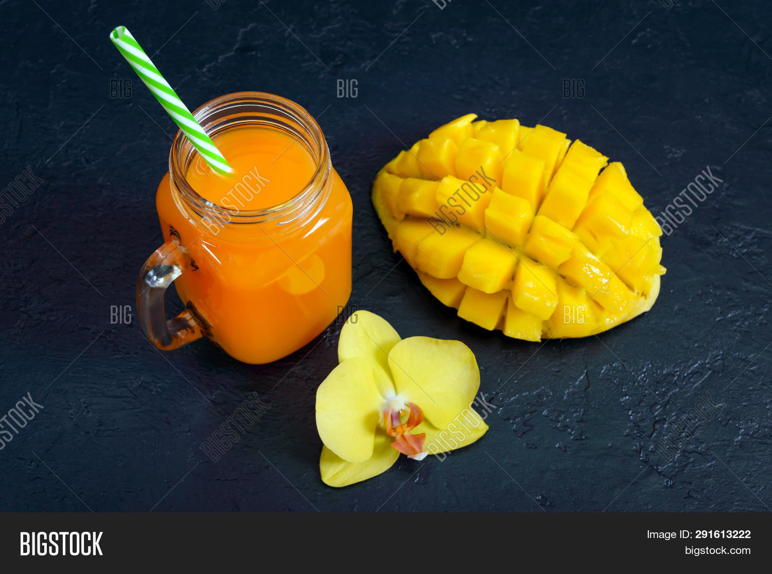 Mango Smoothie Glass Image & Photo (Free Trial) | Bigstock