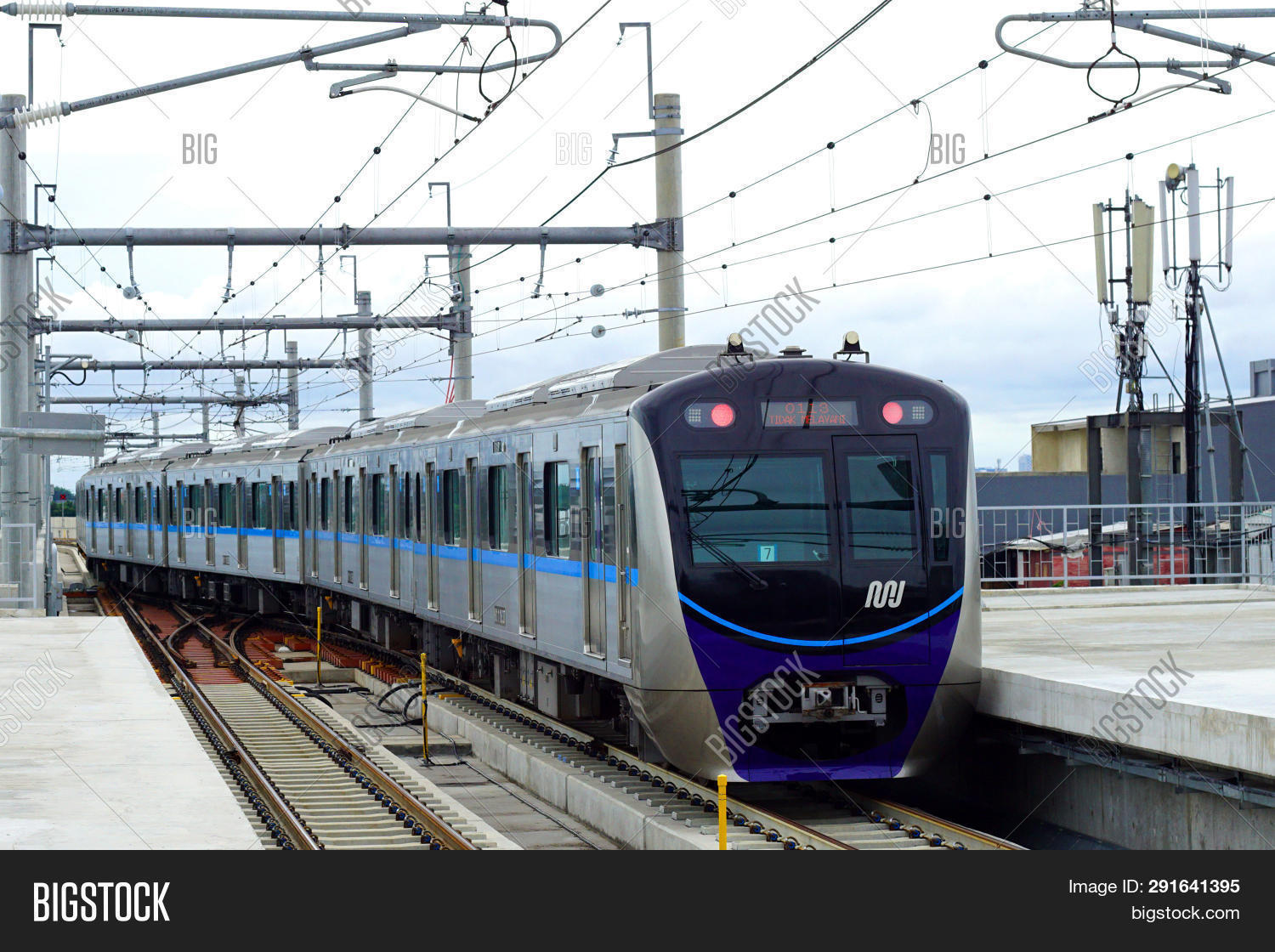 Mrt Train Set Arrives Image & Photo (Free Trial) | Bigstock