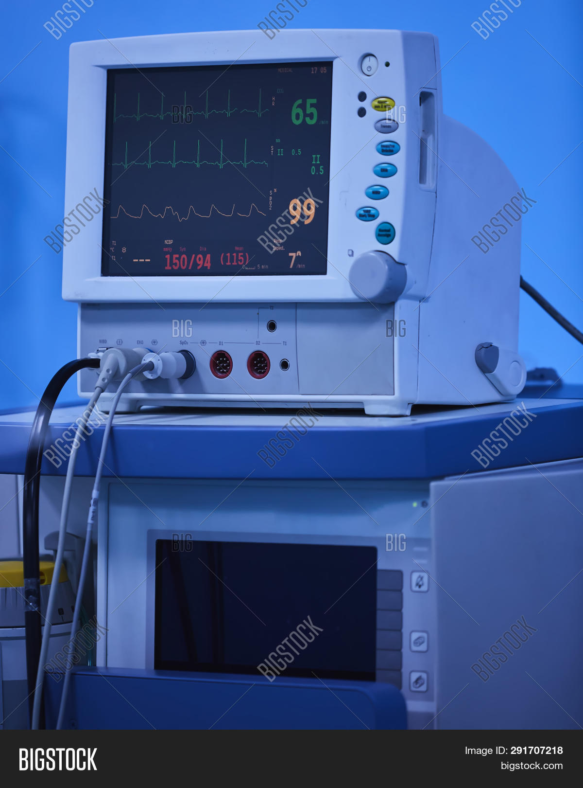 Anesthesia Monitor Image & Photo (Free Trial) | Bigstock