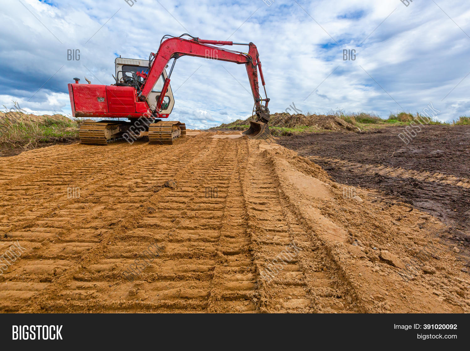 Modern Excavator Image & Photo (Free Trial) | Bigstock