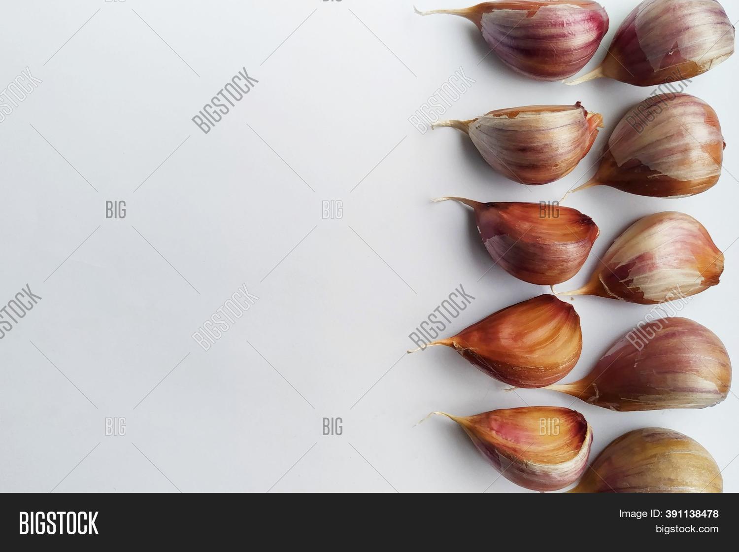 Border Cloves Garlic Image & Photo (Free Trial) | Bigstock