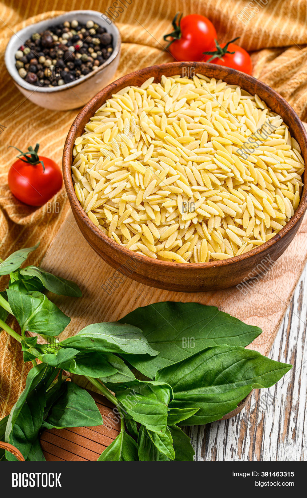 Uncooked Orzo Paste. Image & Photo (Free Trial) | Bigstock