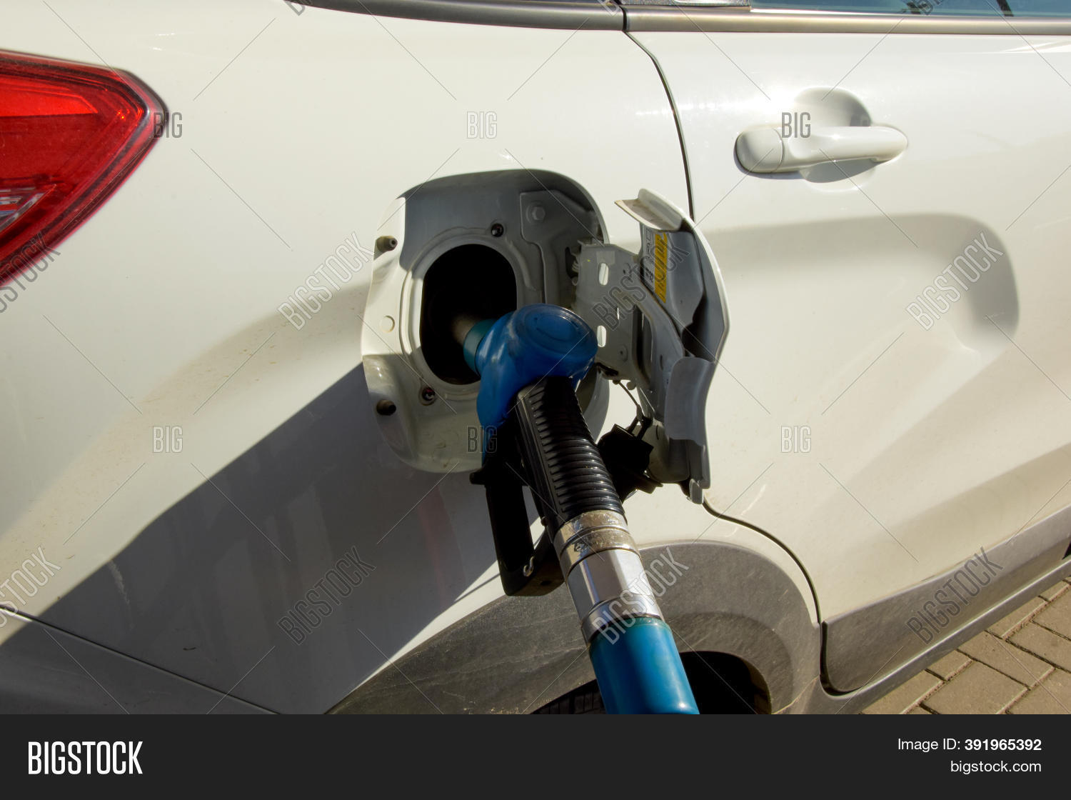 Refueling Nozzle Image & Photo (Free Trial) | Bigstock