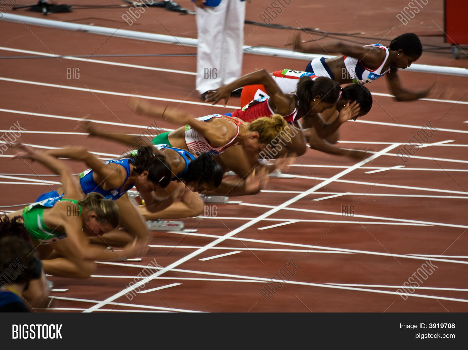 Start Womens 100M Image & Photo (Free Trial) | Bigstock