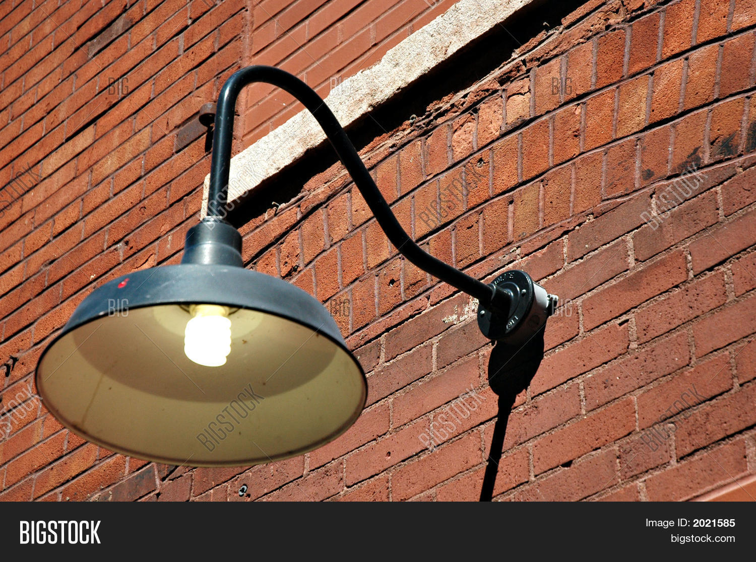 Light Alley Image & Photo (Free Trial) | Bigstock