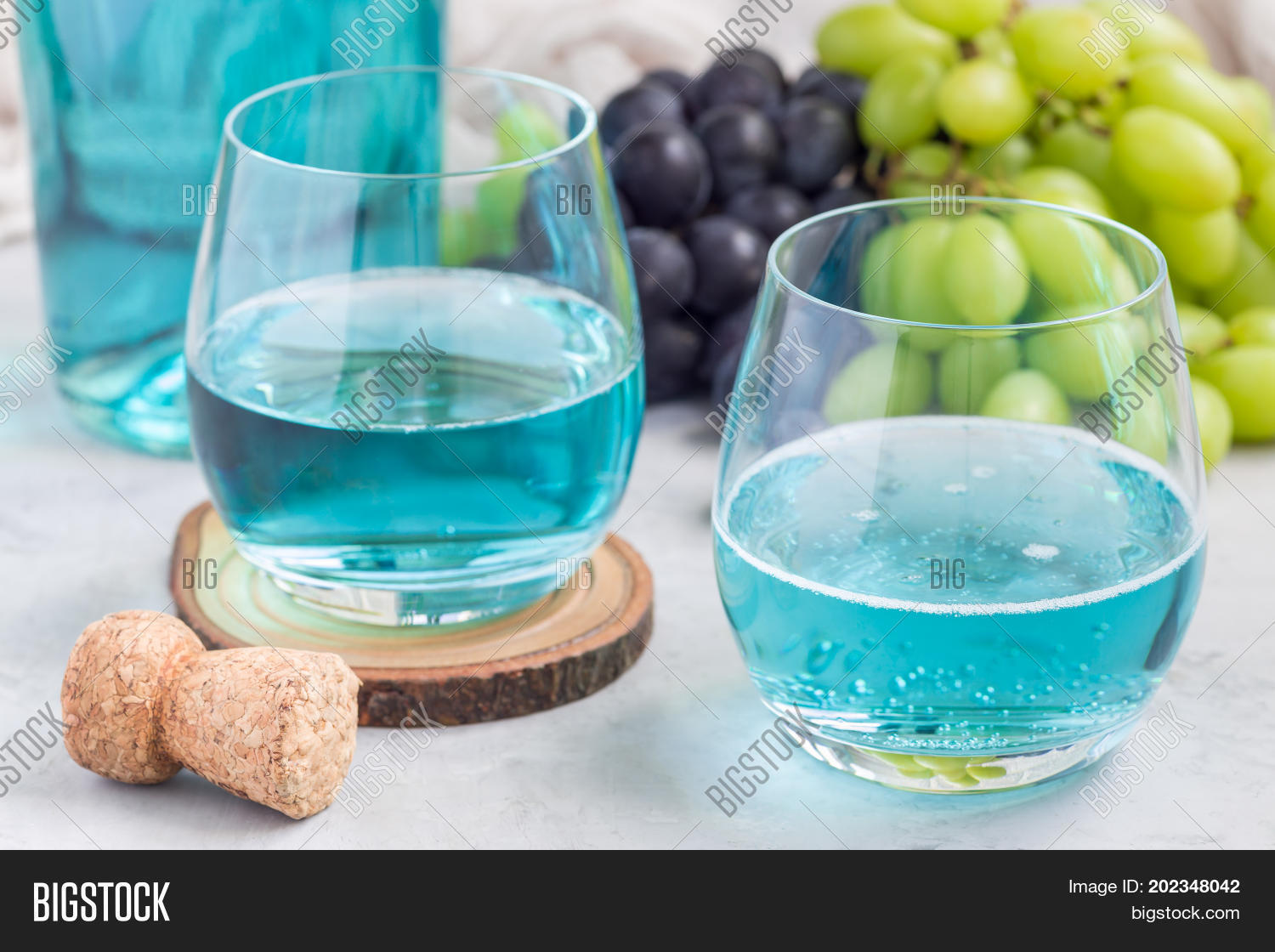 Trendy Blue Moscato Image & Photo (Free Trial) | Bigstock