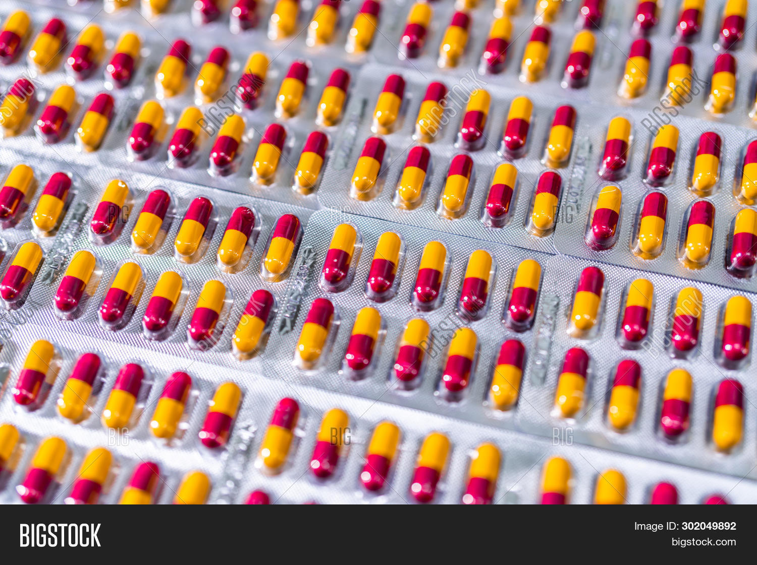 Antibiotic Capsule Image & Photo (Free Trial) | Bigstock