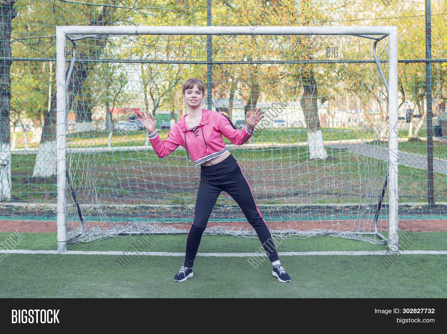 Female Goalkeeper Image & Photo (Free Trial) | Bigstock