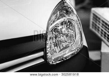 White Car Front Light Image & Photo (Free Trial) | Bigstock