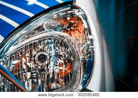 White Car Front Light Image & Photo (Free Trial) | Bigstock