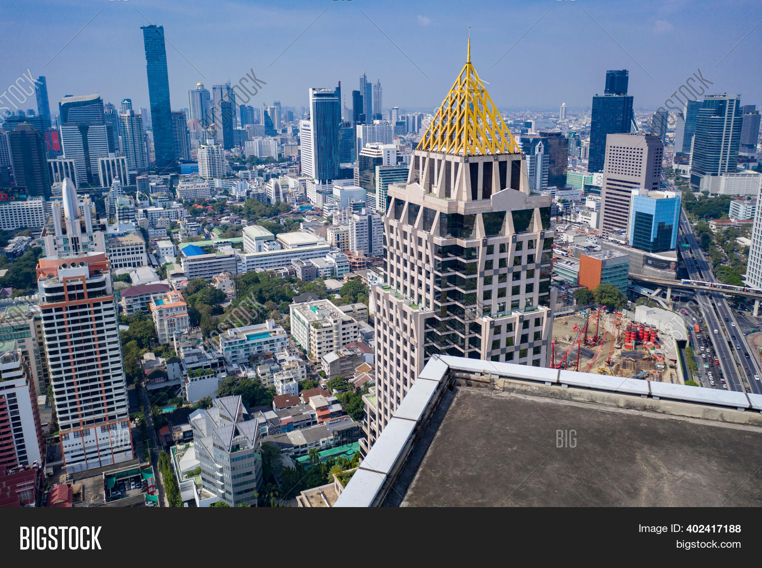 Metropolitan Rooftop Image & Photo (Free Trial) | Bigstock