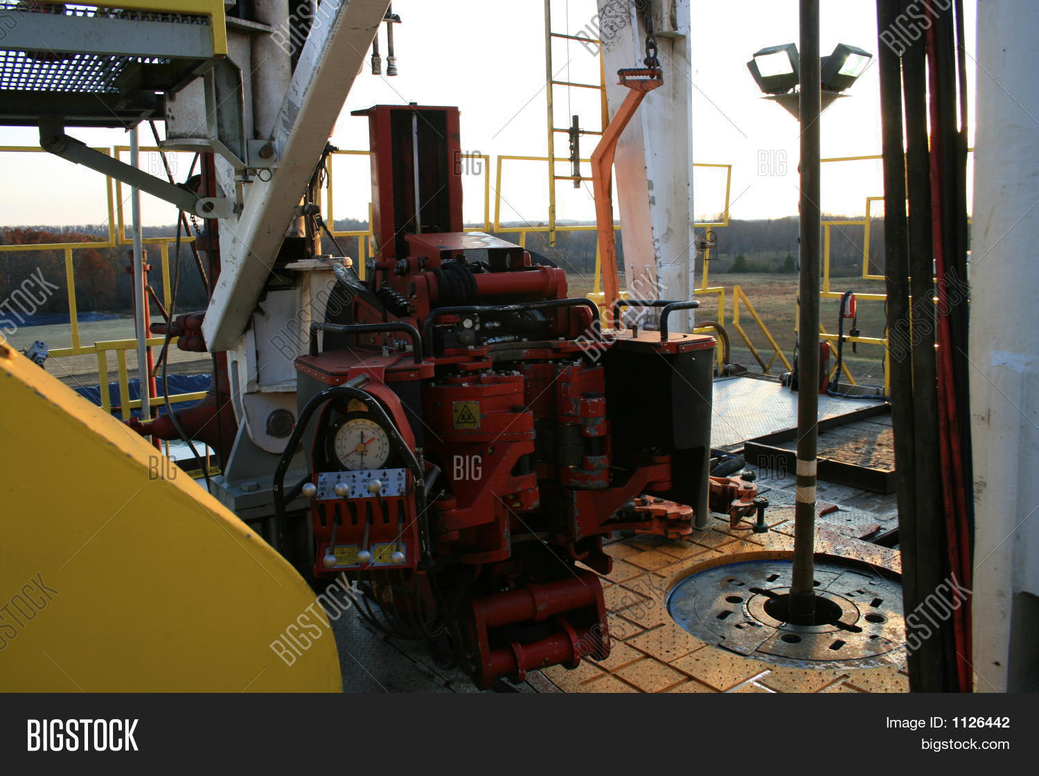 St80 Iron Rough Image & Photo (Free Trial) | Bigstock