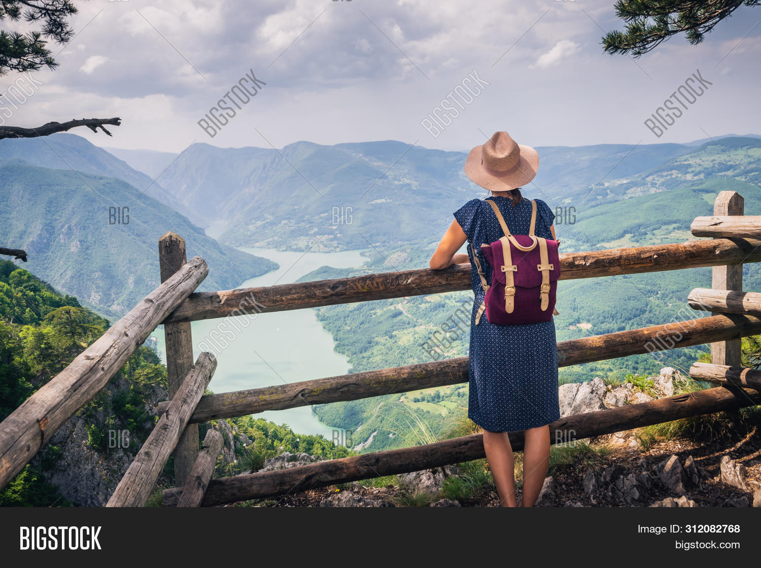 Traveling Outdoor Image & Photo (Free Trial) | Bigstock