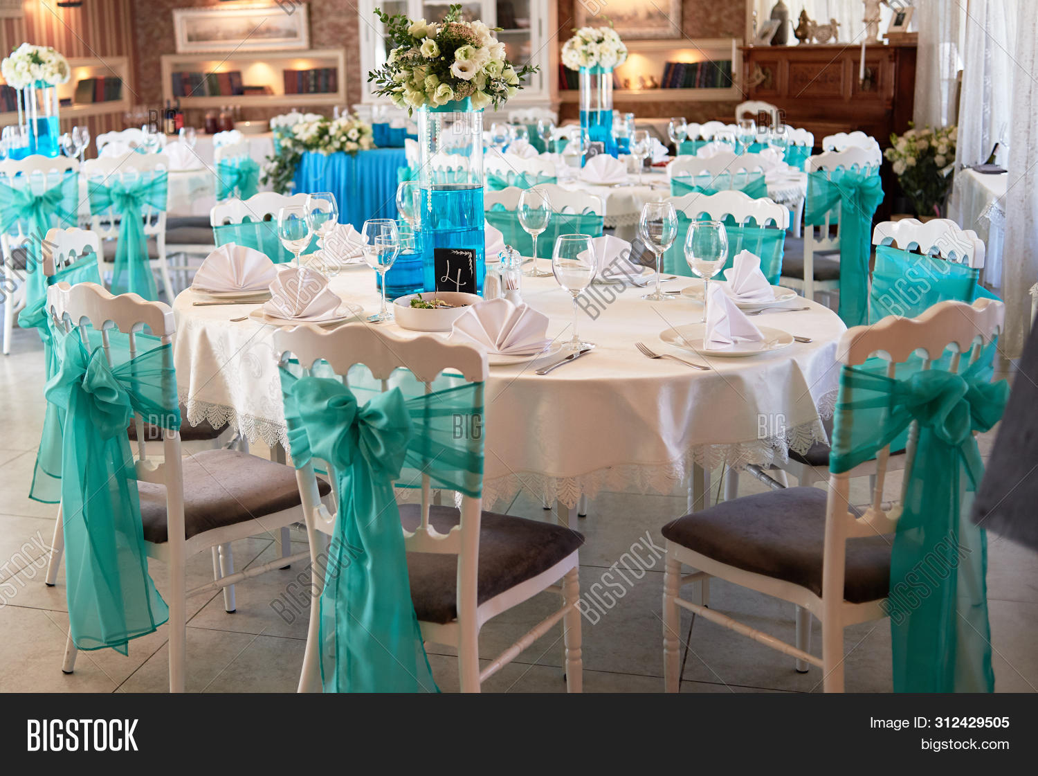 Luxury Table Setting Image & Photo (Free Trial) | Bigstock