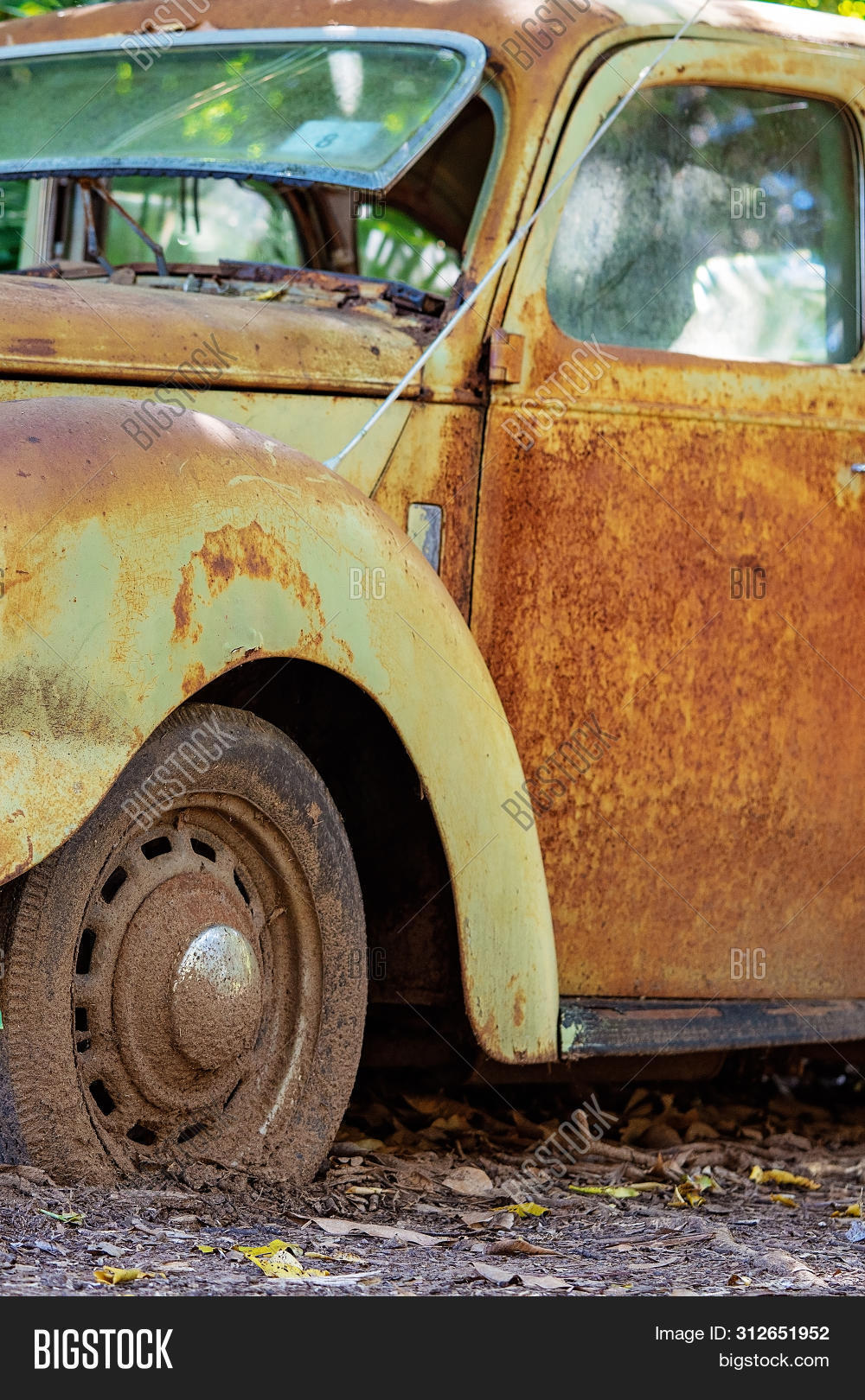 Old Rusted Car Image & Photo (Free Trial) | Bigstock
