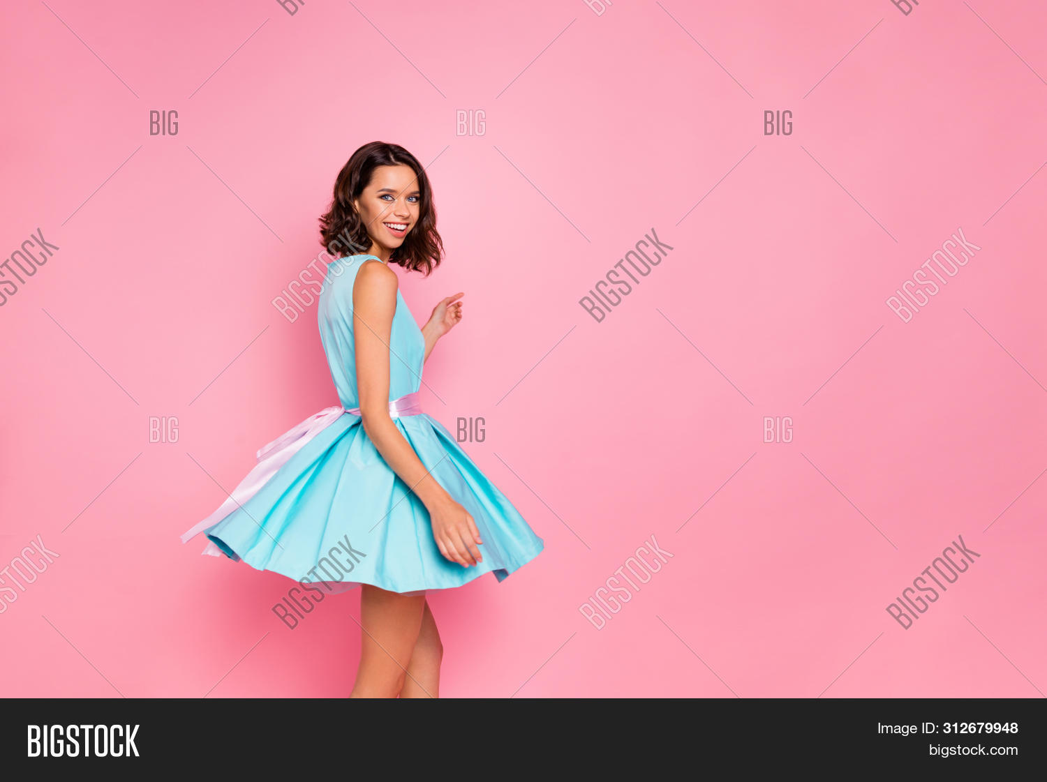 Close Side Profile Image & Photo (Free Trial) | Bigstock