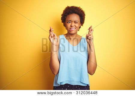 Fingers Crossed Isolated Images, Illustrations & Vectors (Free) - Bigstock