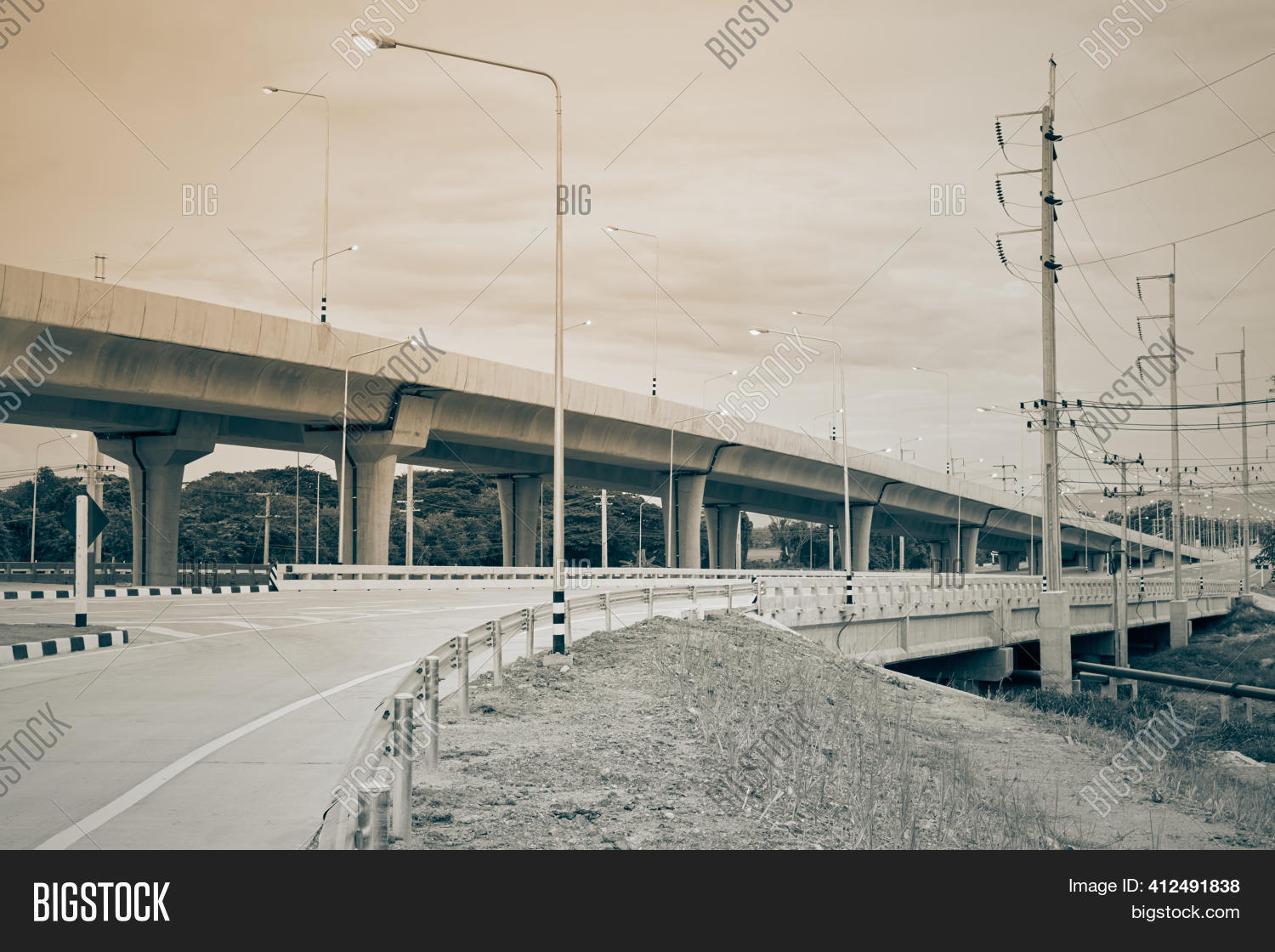 Elevated Way Highway Image & Photo (Free Trial) | Bigstock
