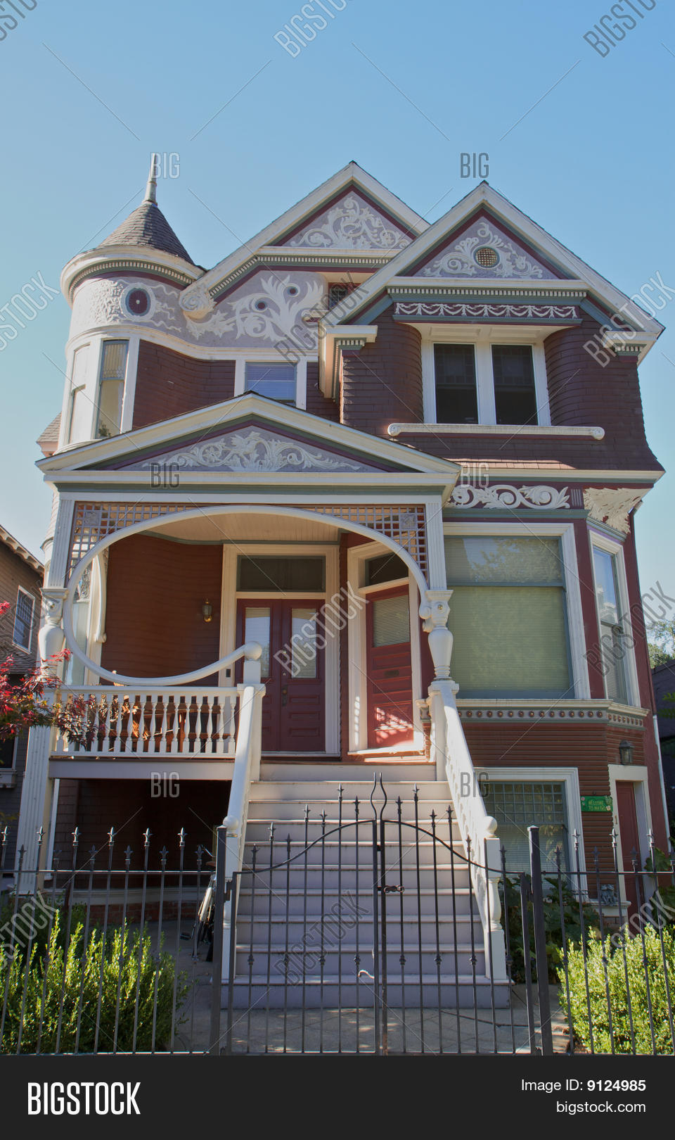 Victorian Home Image & Photo (Free Trial) | Bigstock