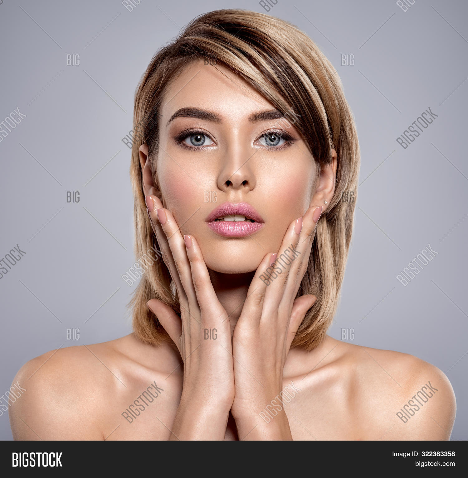 Front Portrait Woman Image & Photo (Free Trial) | Bigstock