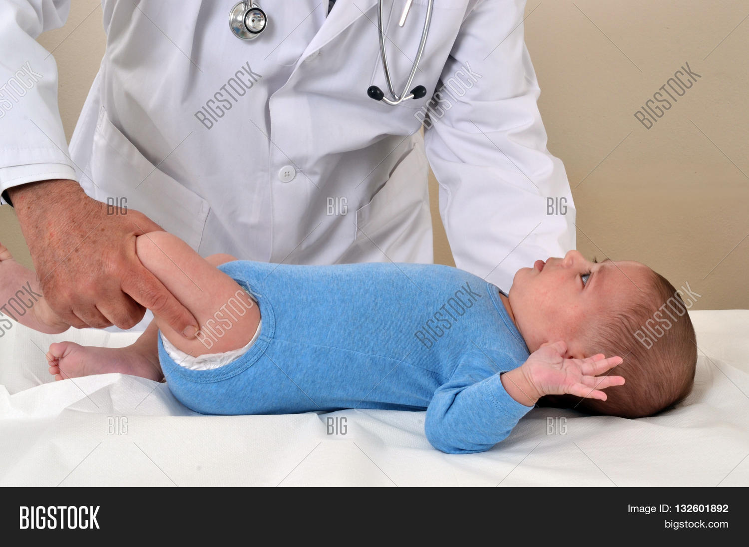 Pediatric Examining Image & Photo (Free Trial) | Bigstock