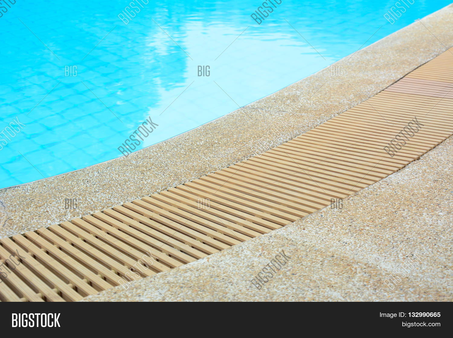 Curved Drain Grates Image & Photo (Free Trial) | Bigstock